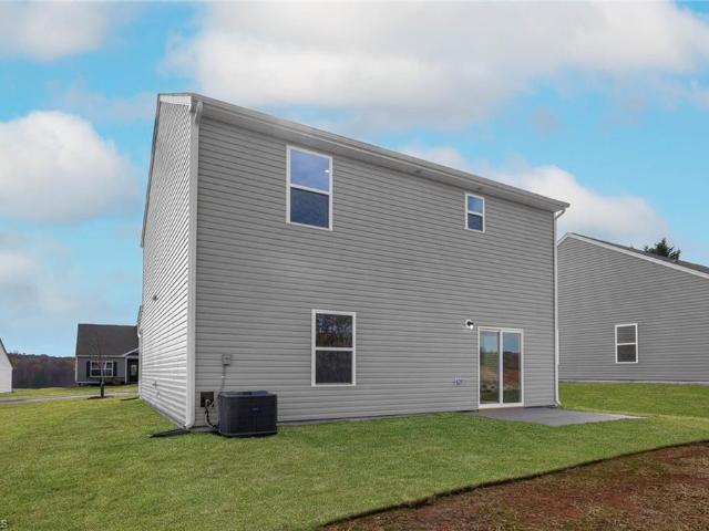 252 Macintosh Drive