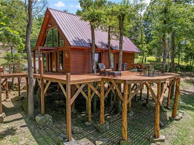 252 NC 1755, Compton, AR 72624