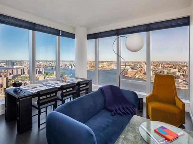 252 South St Unit 22H, New York, NY 10002