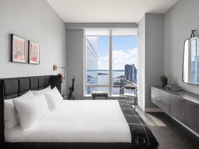 252 South Street, New York, NY