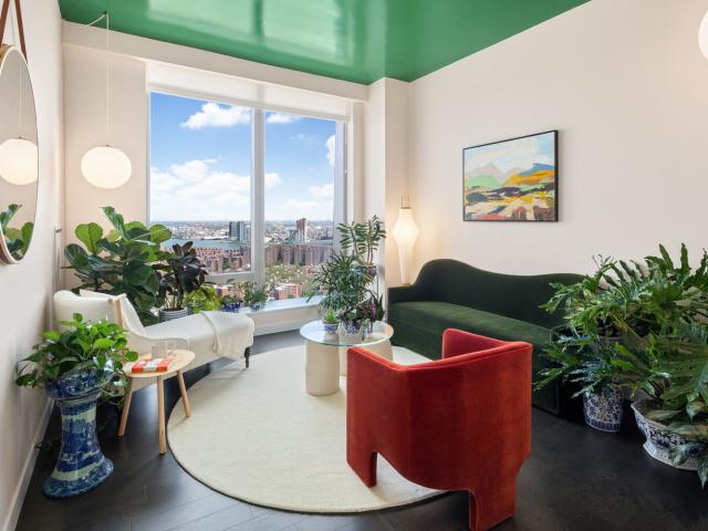 252 South Street, New York, NY