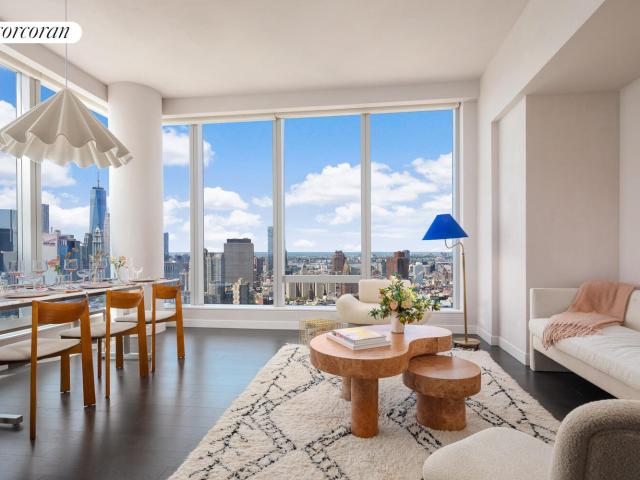 252 South Street, New York, NY