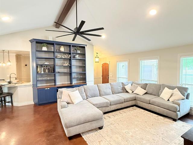 252 Sunday Dr, Burnet, TX 78611 | MLS #177326