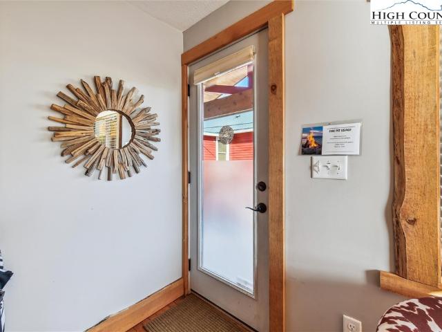 252 Sunset Drive