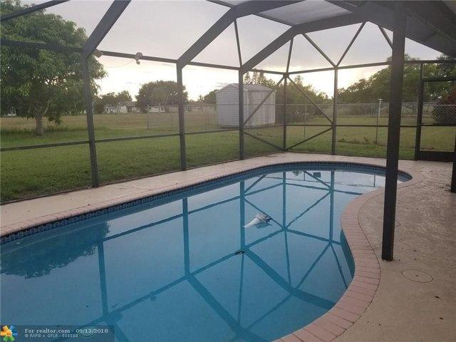252 SW Cherryhill Rd, Port Saint Lucie, FL 34953