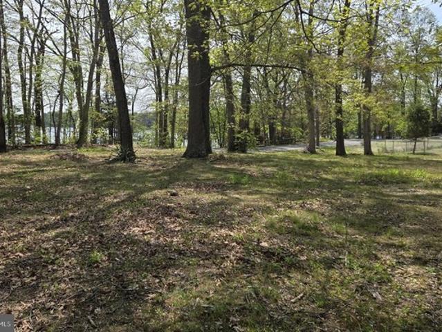 252 SW Lakeshore Dr, Millville, NJ 08332