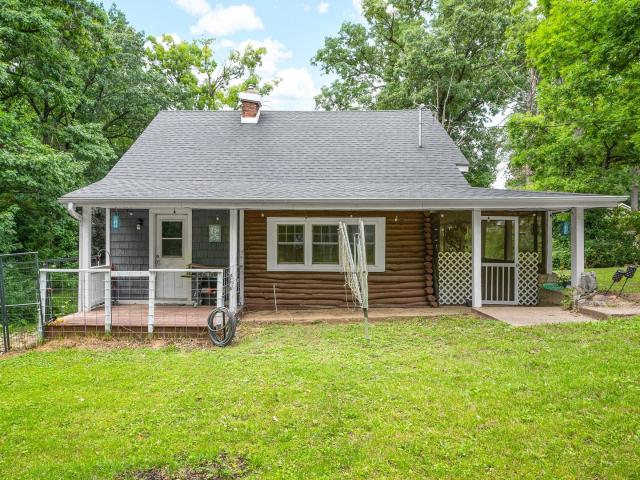 252 Sylvan Lane