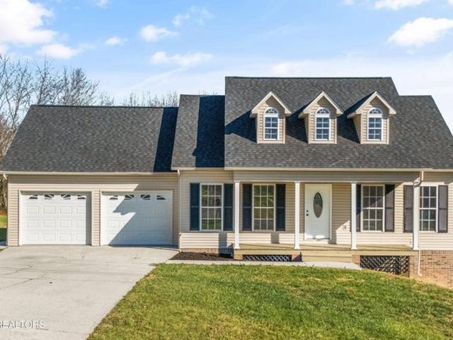 252 Perkins Ln, Jacksboro, TN 37757