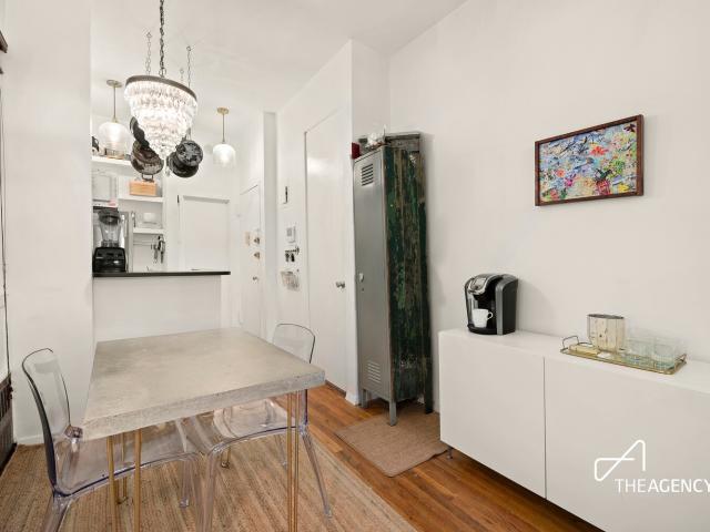 252 W 20TH Street 4B