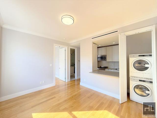 252 West 76th Street, New York, NY