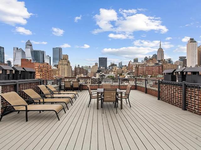 252 West 20th Street, New York, NY