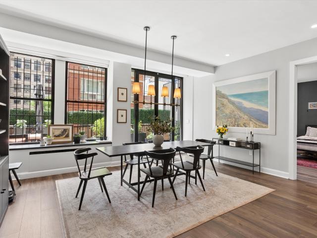 252 West 30th Street, New York, NY