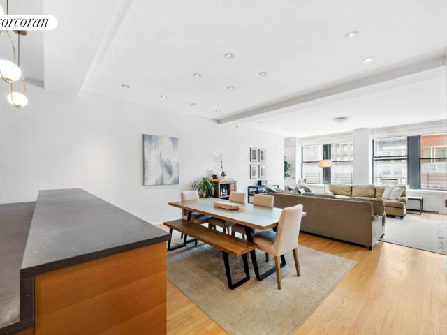 252 West 30th Street, New York, NY