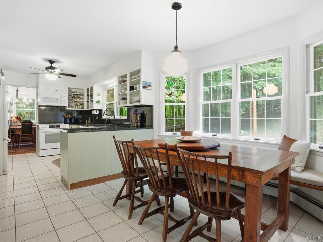 252 Vly Atwood Road