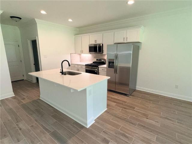 25343 Blue Heron Drive