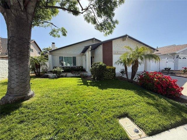 25347 Via Oriol, Valencia, CA 91355