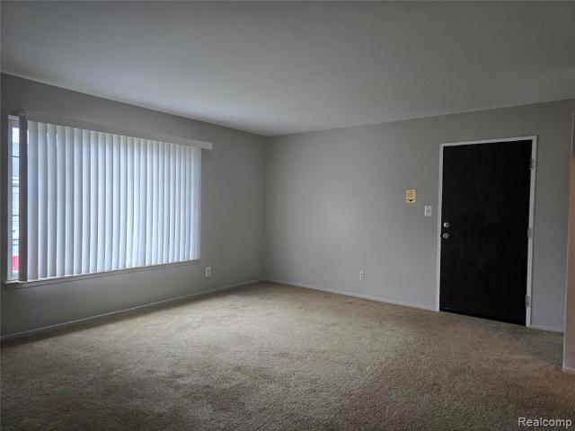 25348 Shiawassee Circle # 206