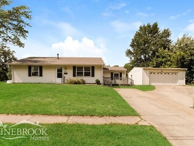 2534 Merriway Ln 3/1 1269 sqft