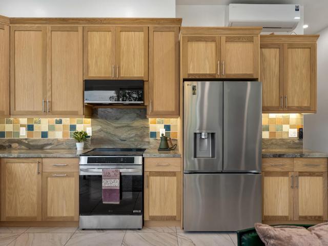 2534 Whitney Ave, Summerland, CA 93067 | MLS #26 1057 | Compass