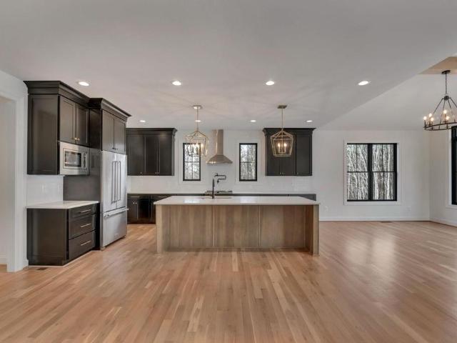 2534 4 Montgomery Ridge Rd