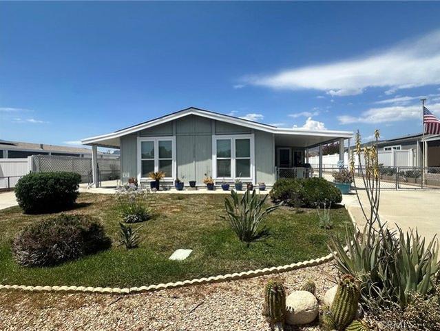 25350 W Posey Dr, Hemet, CA 92544