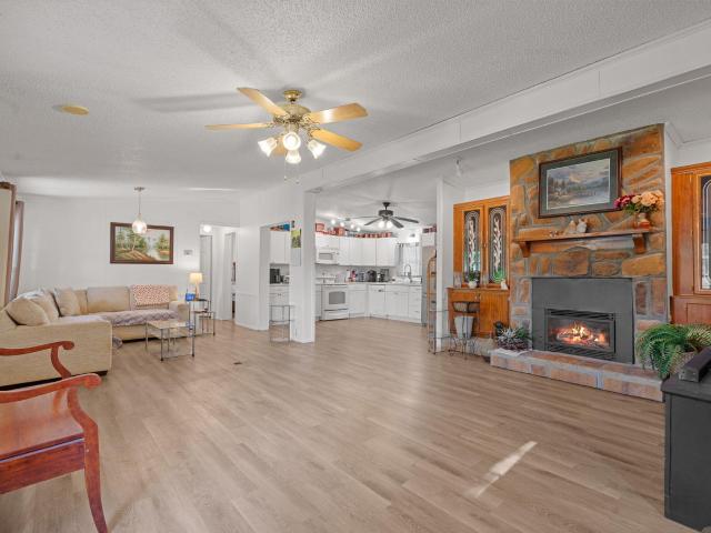 25356 Shawnee Drive