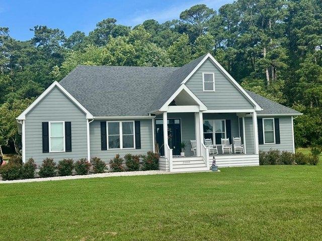 25359 Atlantic St, Accomac, VA 23301