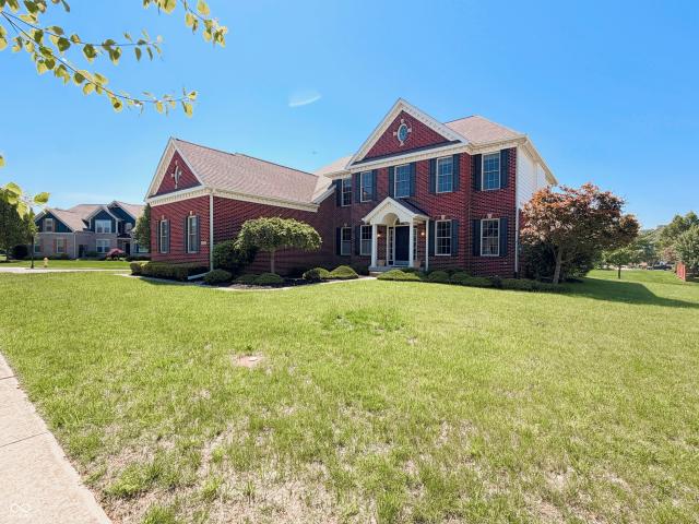 2535 Murphy Circle N