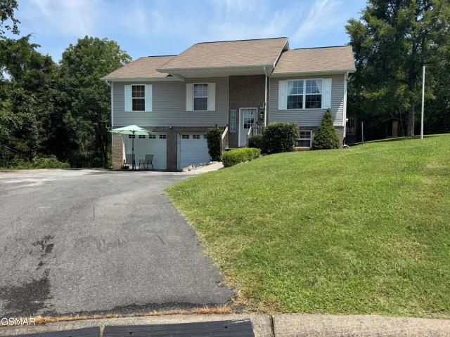 2535 Grotto Lane