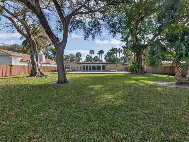 2535 SW 30th Ter, Fort Lauderdale, FL 33312 | MLS #B26020 | Compass