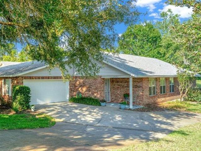 2535 S Glen Eagles Dr, Deland, FL 32724