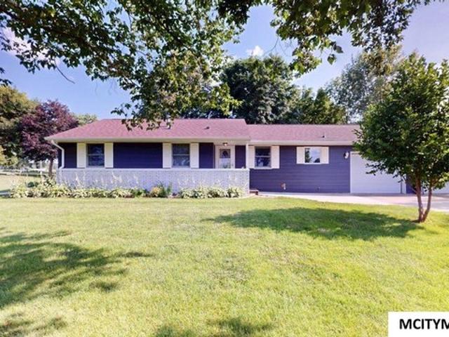 2535 15th St NW, Mason City, IA 50401