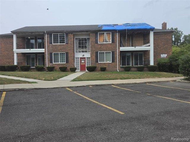 25361 Shiawassee Cir Apt 202, Southfield, MI 48033