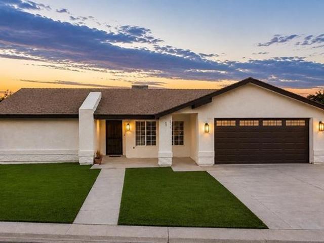 2536 S Parkwood Dr, Yuma, AZ 85364