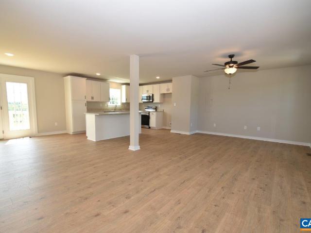 2536 south spotswood trl