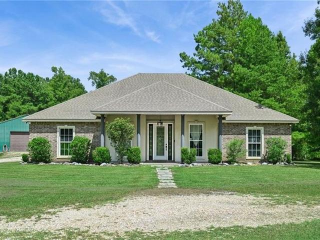 25371 Crown Dr, Ponchatoula, LA 70454