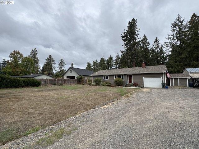 25371 Perkins Rd, Veneta, OR 97487