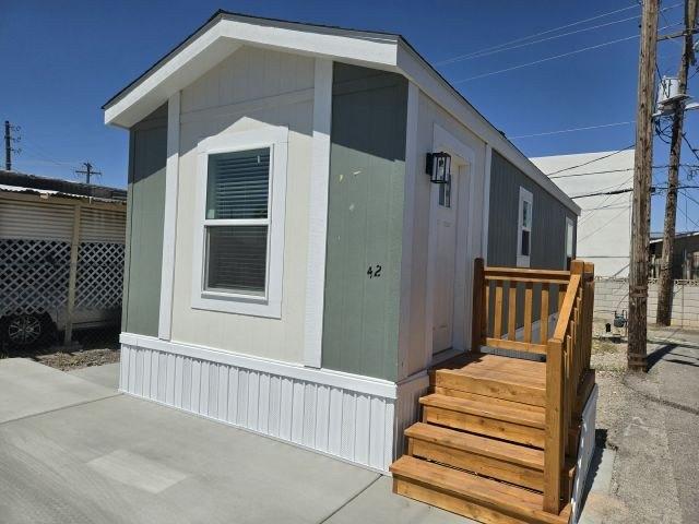 2537 N Las Vegas Blvd Unit 42, North Las Vegas, NV 89030
