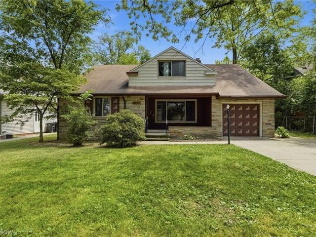 2537 Edgewood Rd, Beachwood, OH 44122
