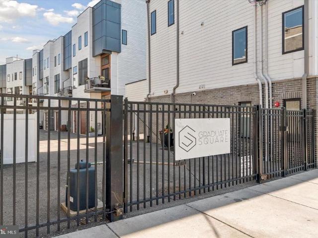 2537 Graduate Square