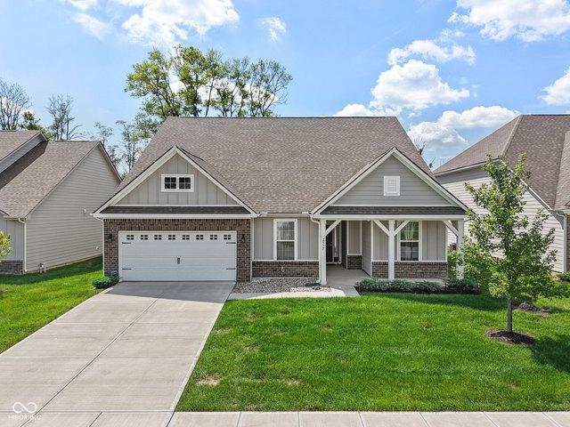 2537 Riviera Pl, Greenwood, IN 46143