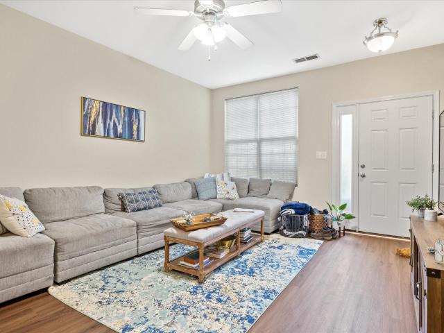 2537 Sun Seeker Court