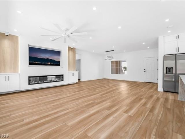 2537 Terrytown Ave, Henderson, NV 89052