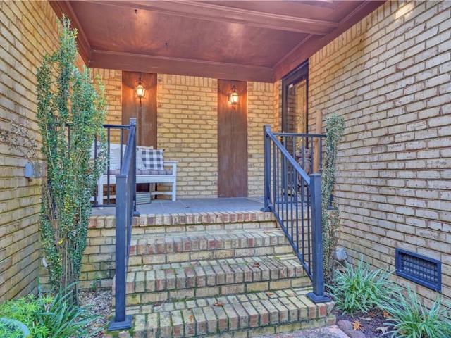 2537 Torrey PL