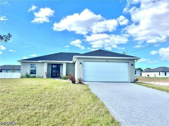 2538 NW 24th Pl, Cape Coral, FL 33993