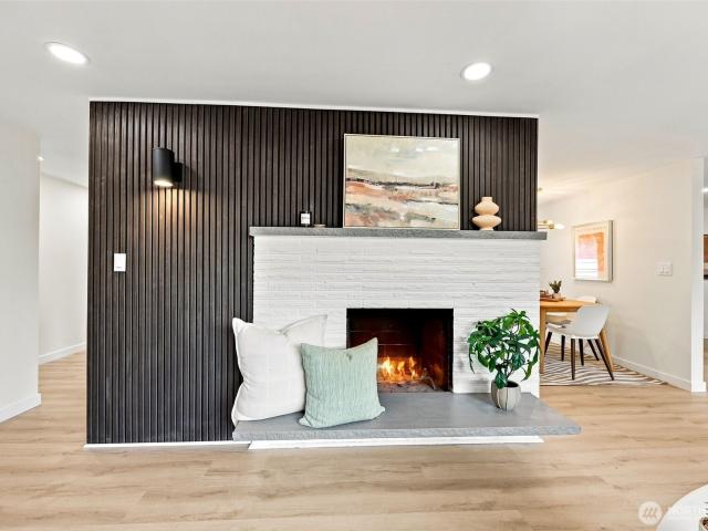 2538 NE 107th Street