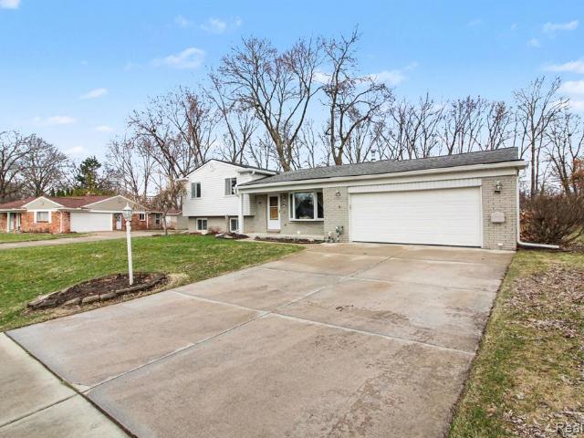 2538 Costa Mesa Road