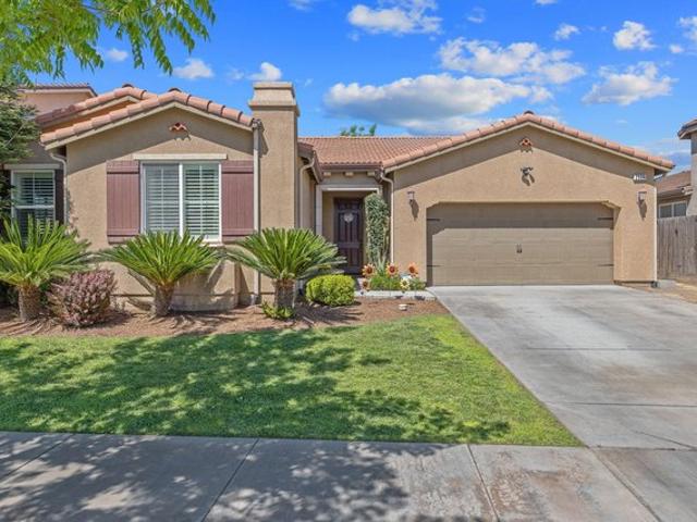 2538 W Connelly Ave, Visalia, CA 93291