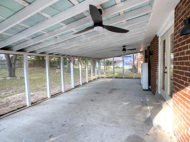 2538 Woodberry Dr