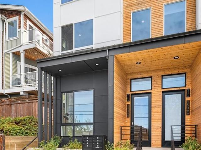 2538 14th Ave W Unit B, Seattle, WA 98119